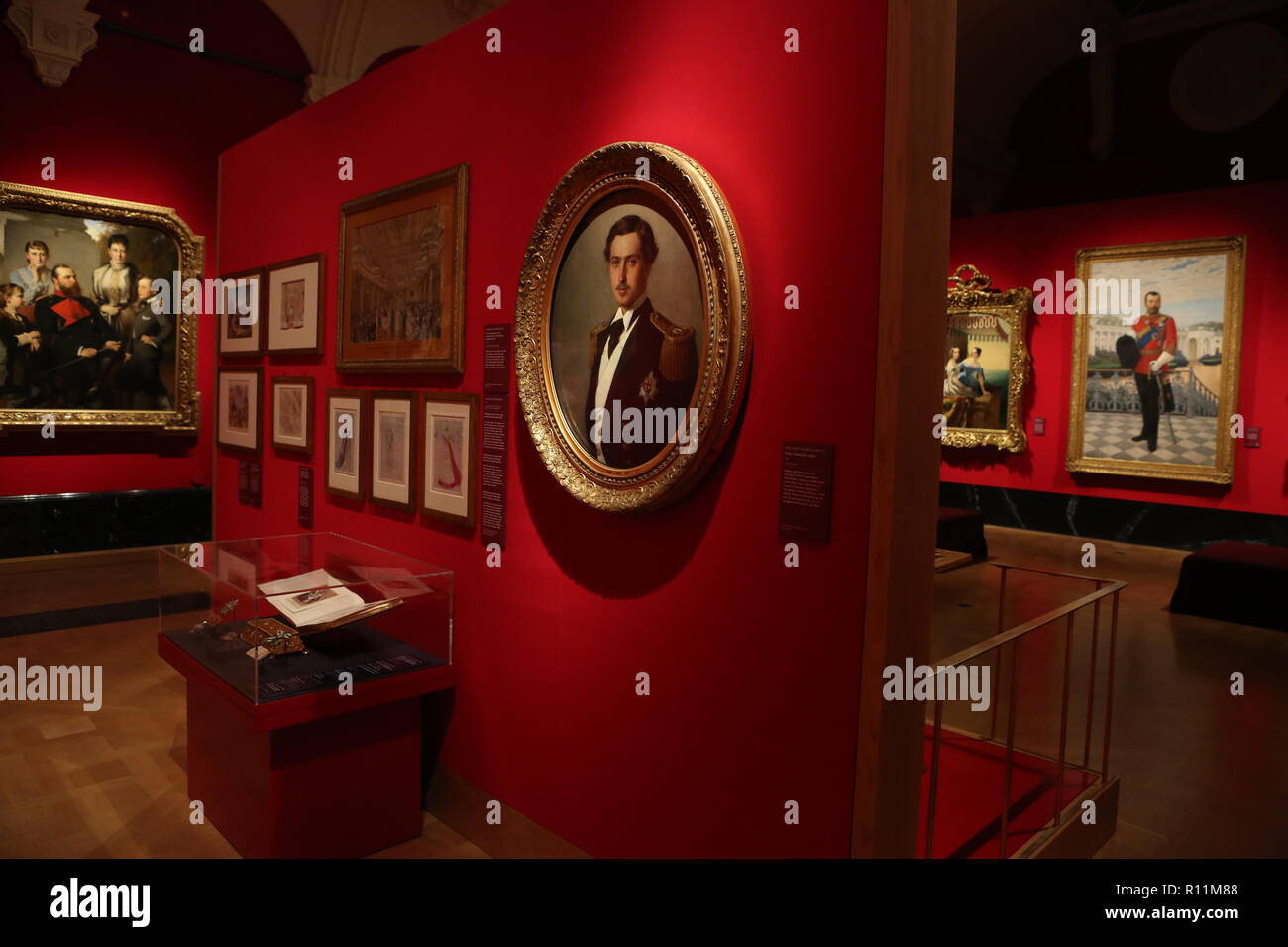 The Queen's Gallery , Buckingham Palace Stock Photo - Alamy