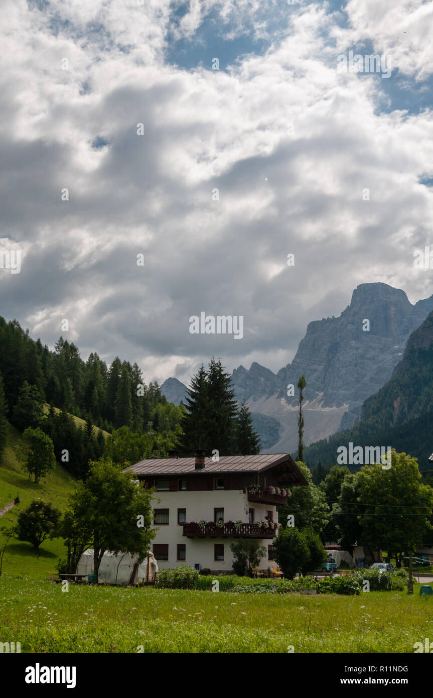 Valley fosca hi-res stock photography and images - Alamy