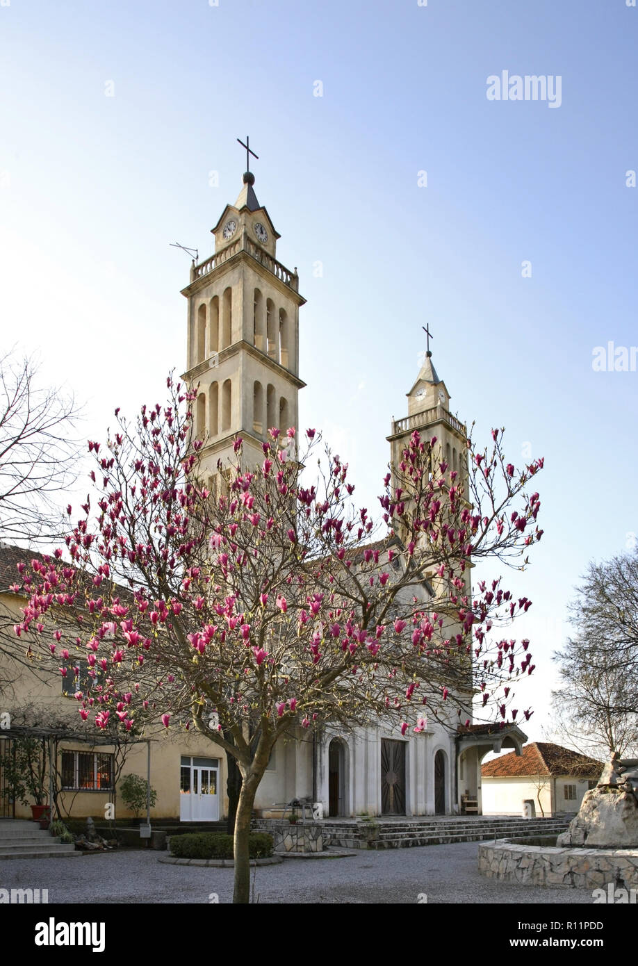 Tuzi hi-res stock photography and images - Alamy