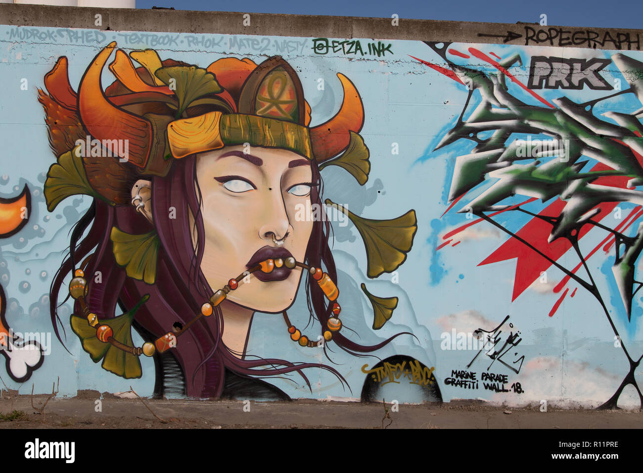 Street art by Ocean Terminal, Leith Stock Photo - Alamy