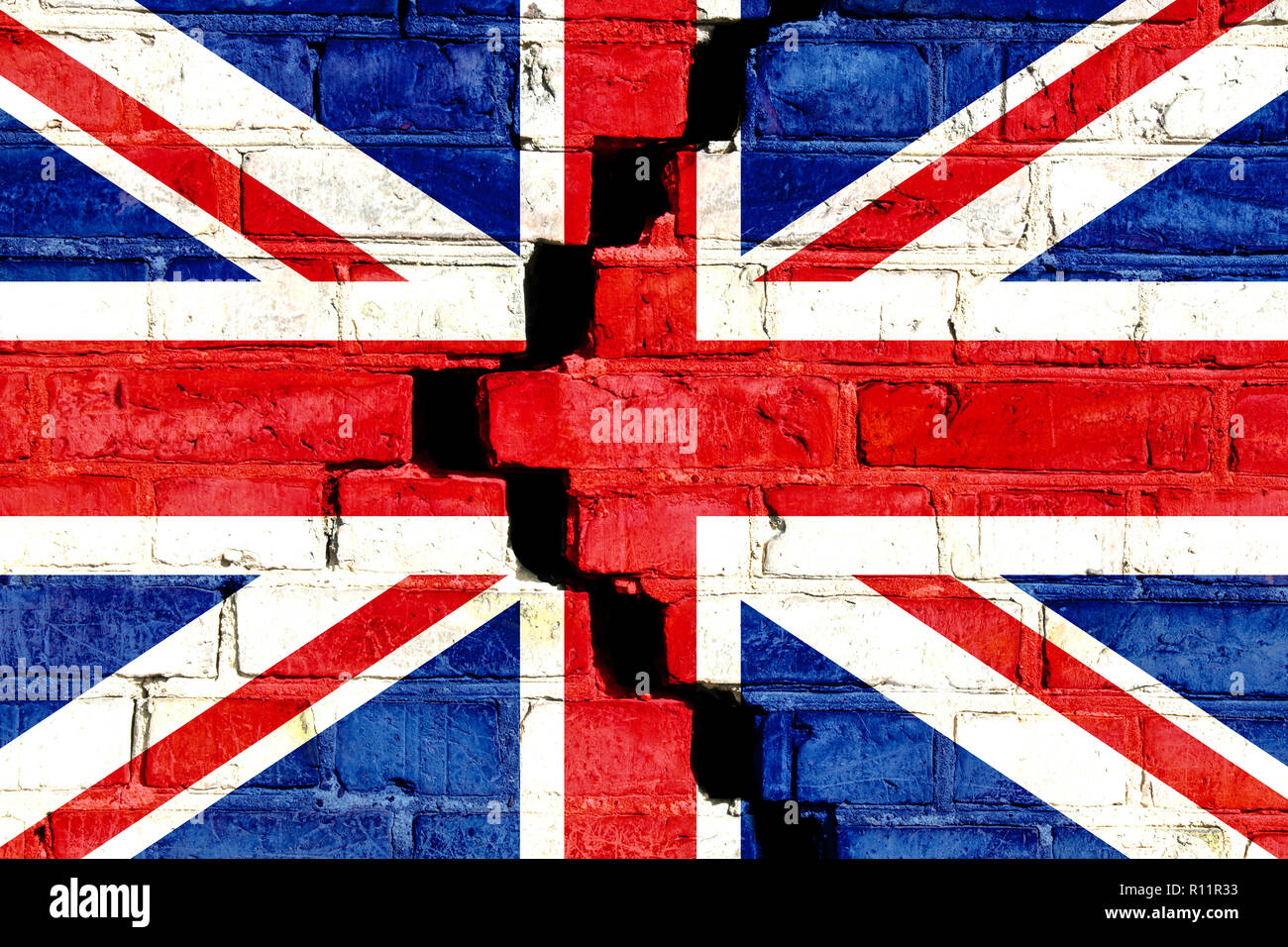 Cracked union jack flag hi-res stock photography and images - Alamy