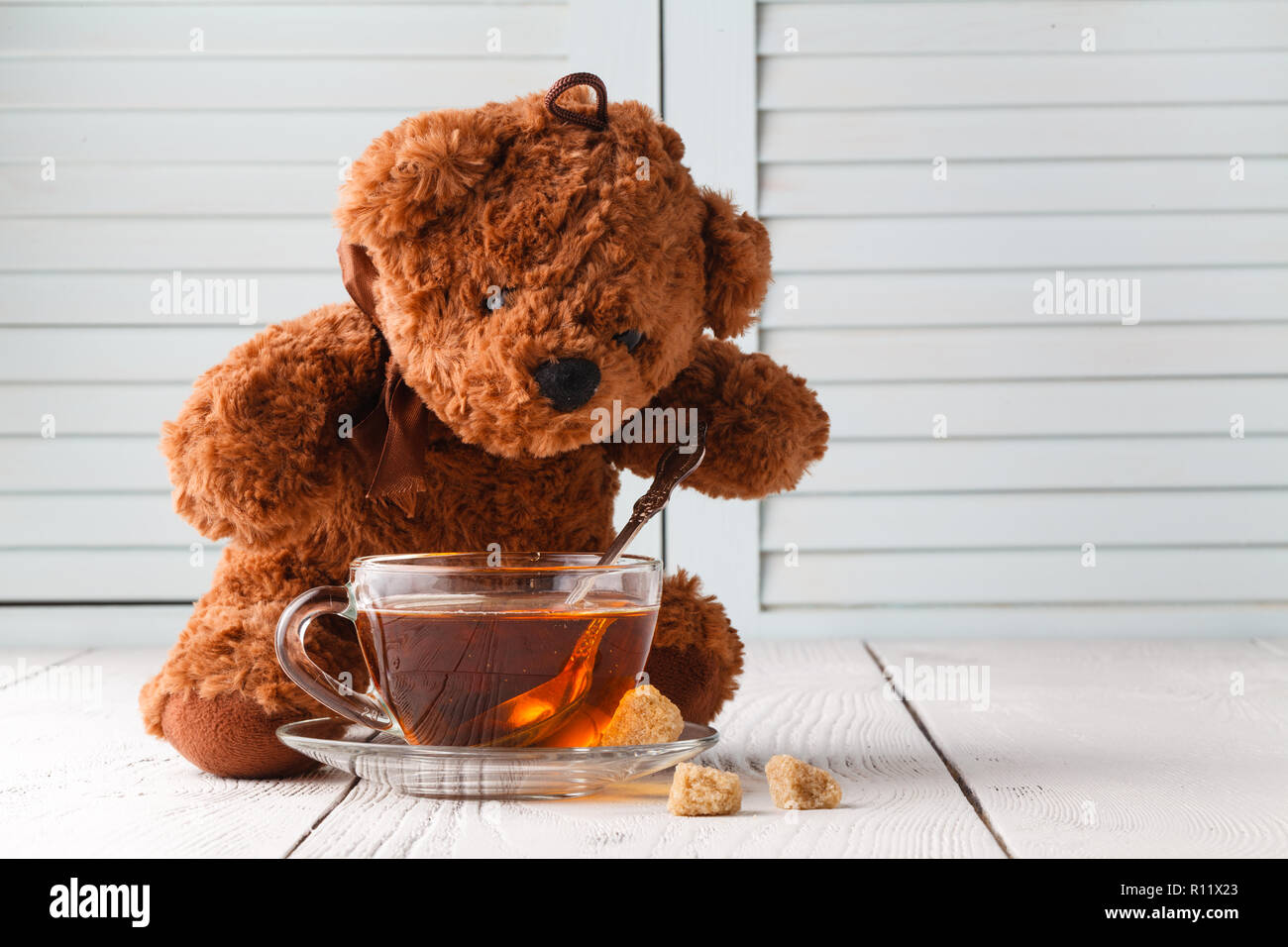 Teddy bears tea party Stock Photo - Alamy