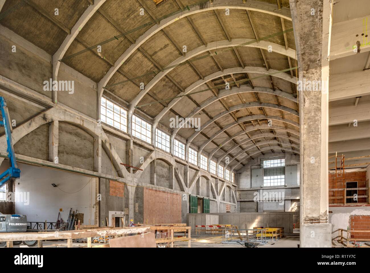 Substandard Building Construction High Resolution Stock Photography and ...