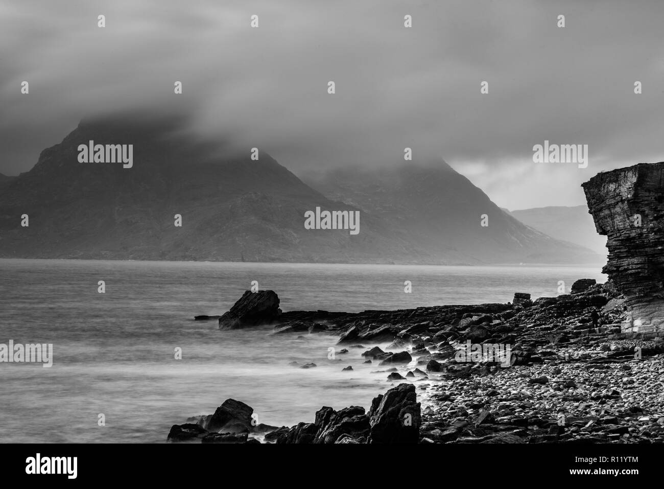 Breathtaking Scottish landscapes in autumn - beautiful moody images ...