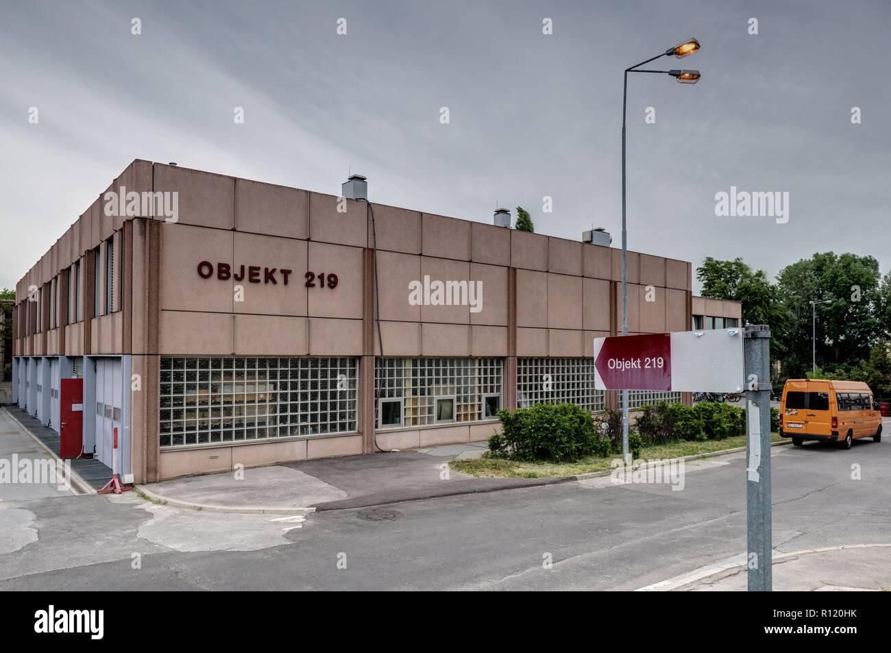 Gewerbeobjekt hi-res stock photography and images - Alamy