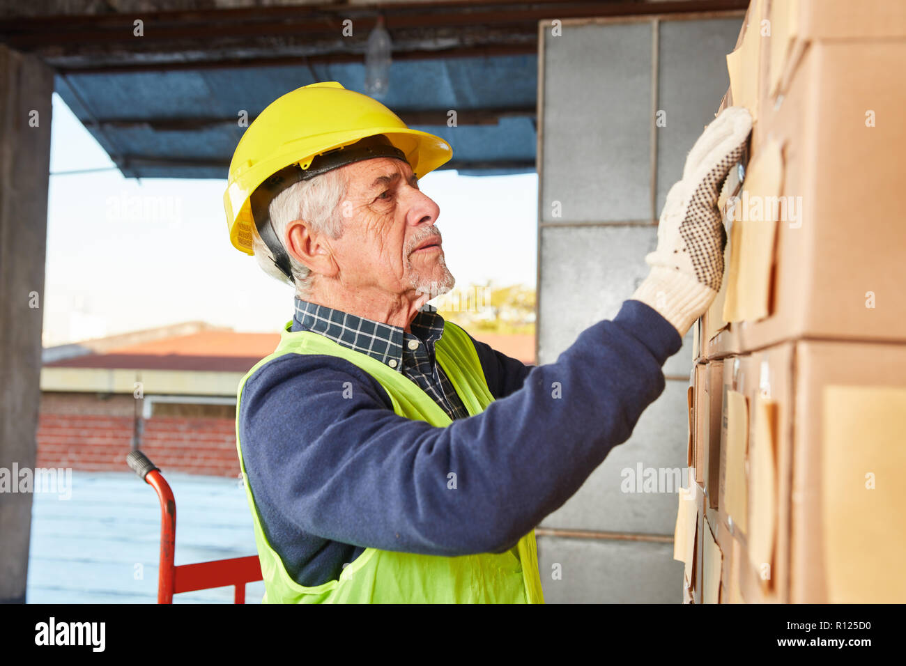 Mail dispatch center hi-res stock photography and images - Alamy