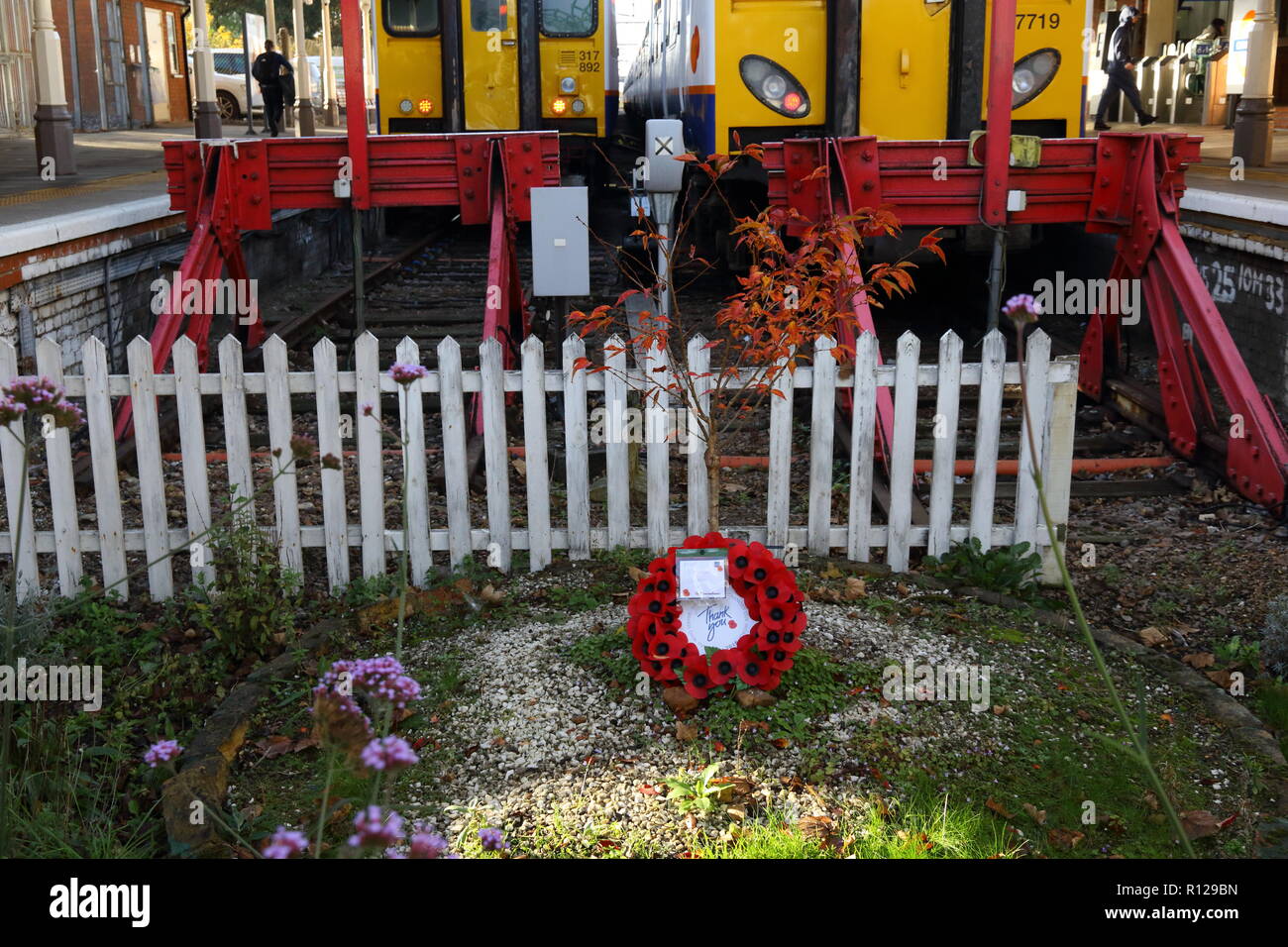 Chingford railway hi-res stock photography and images - Alamy