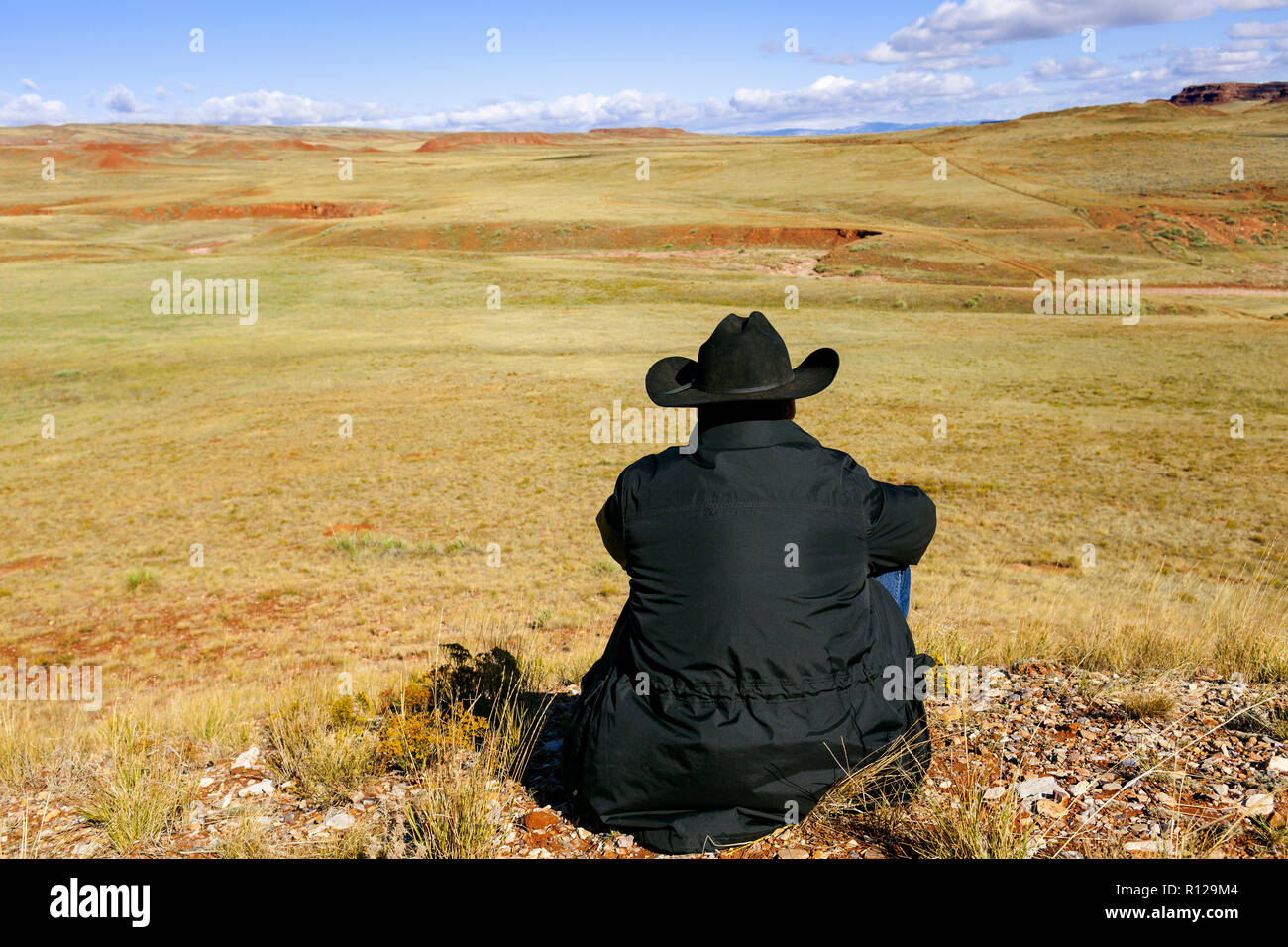 Cowboys resting hi-res stock photography and images - Alamy