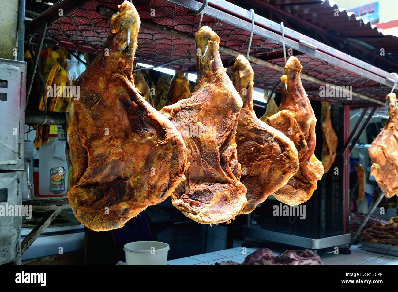 Selling smoked ham market hi-res stock photography and images - Alamy