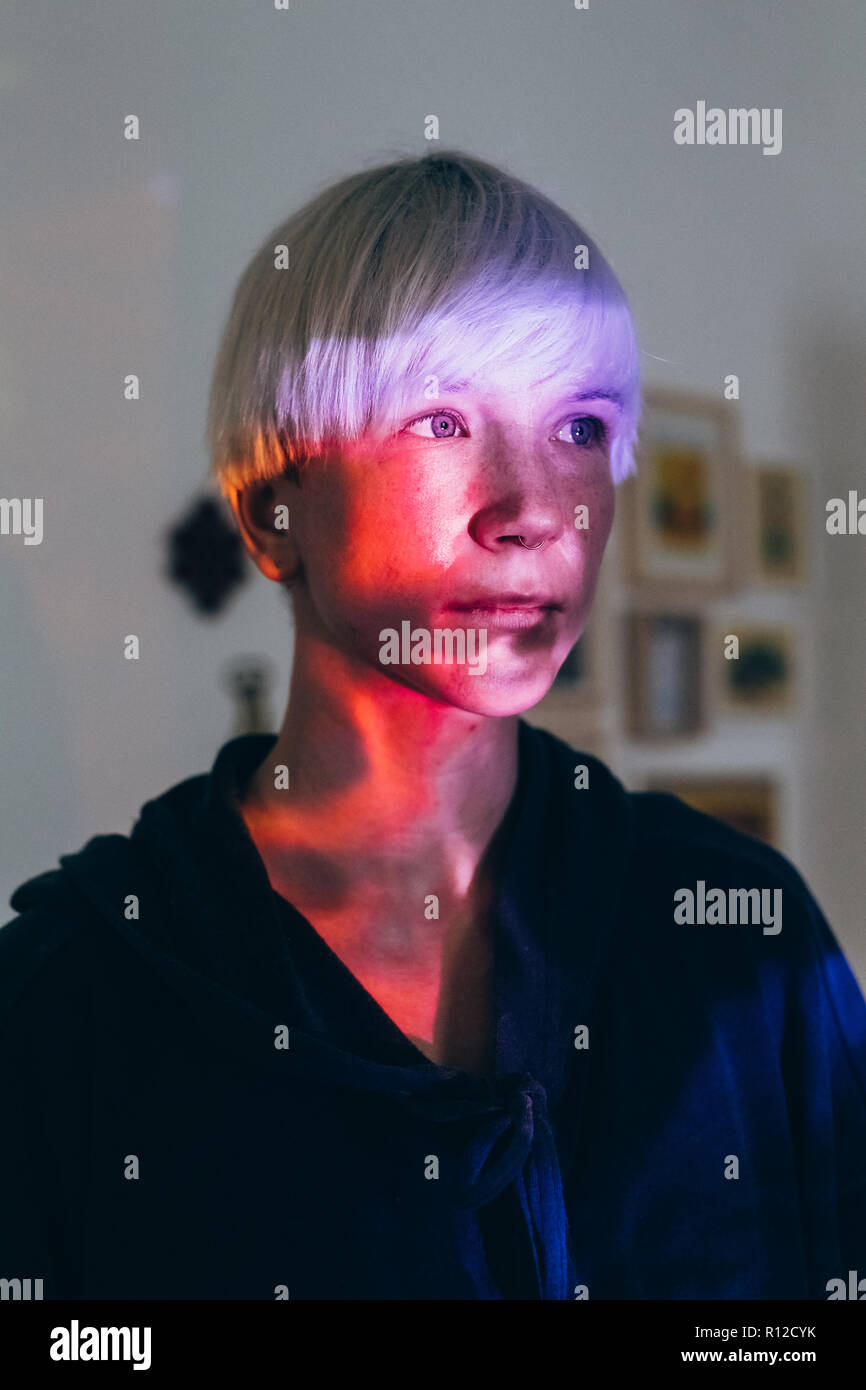 Woman reflected shadow hi-res stock photography and images - Alamy