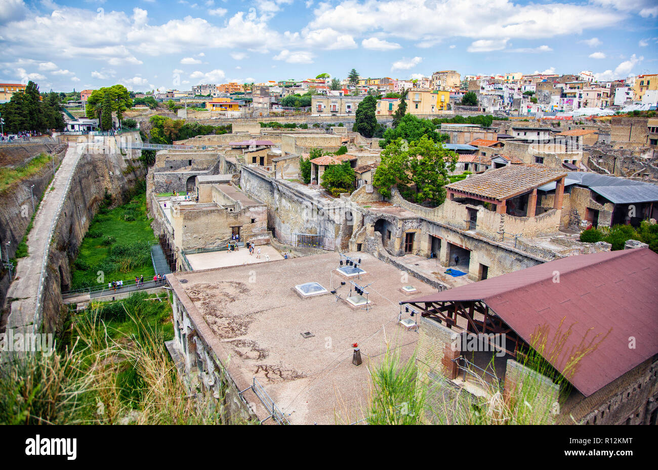 Excavations of herculaneum hi-res stock photography and images - Alamy