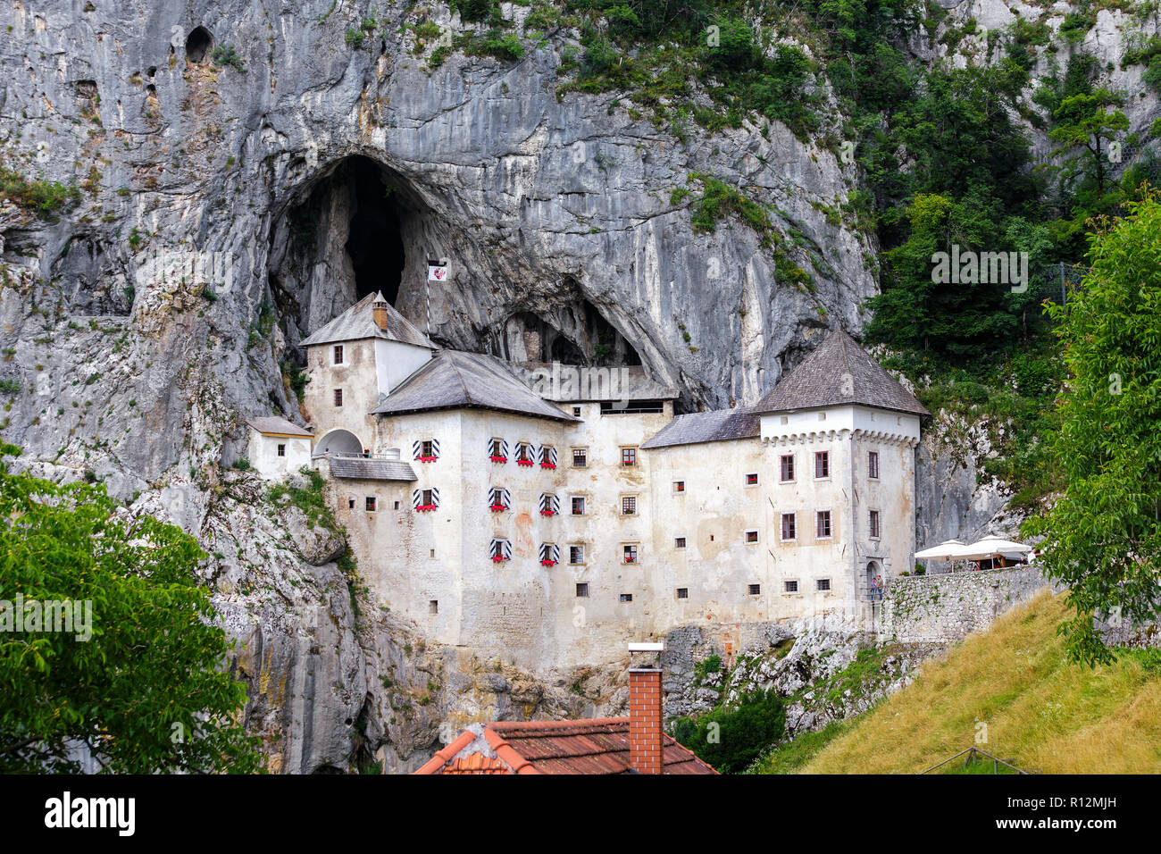 Predjama Castle in Postojna Cave, Slovenia Stock Photo - Alamy