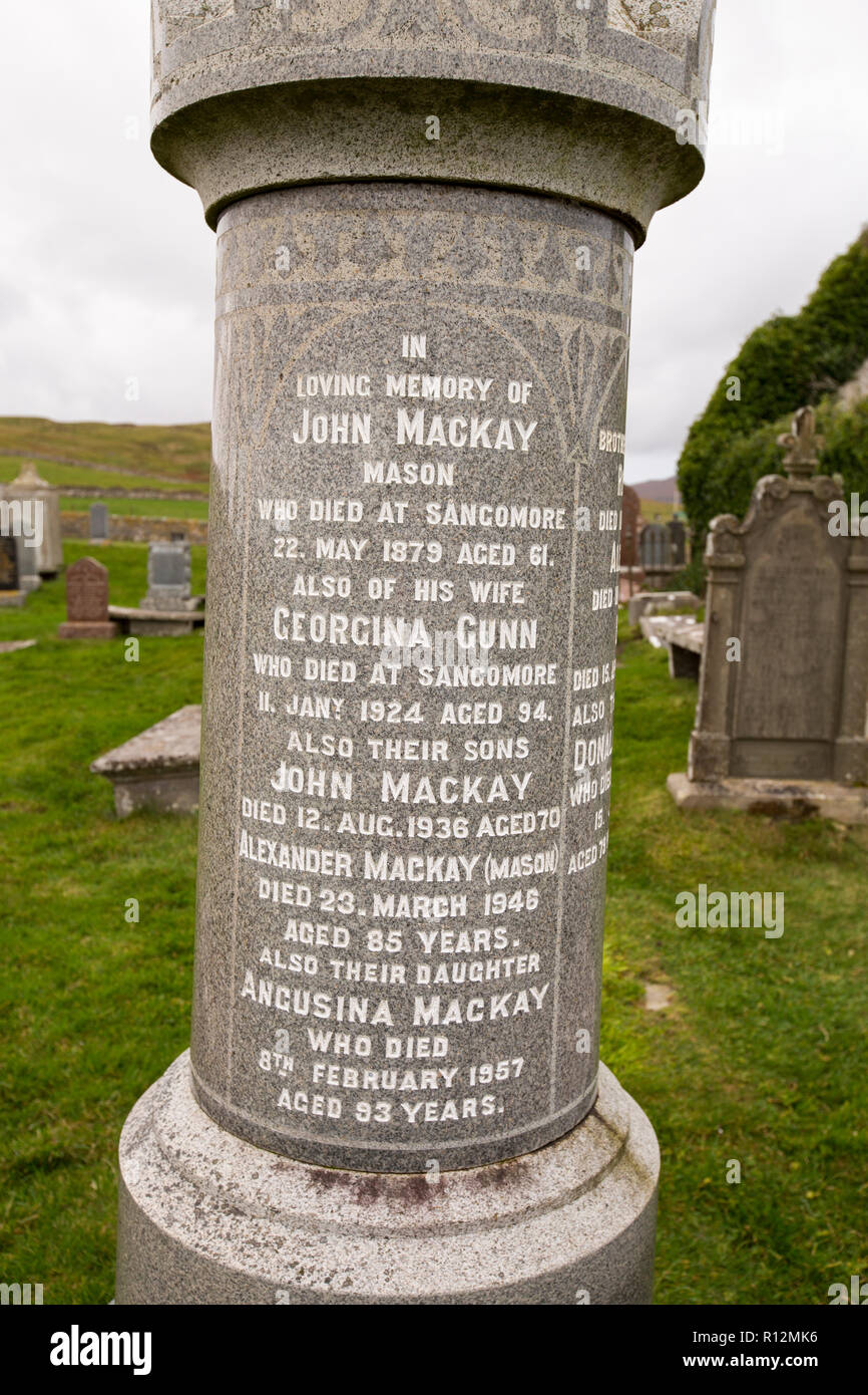 Balnakeil graveyard hi-res stock photography and images - Alamy