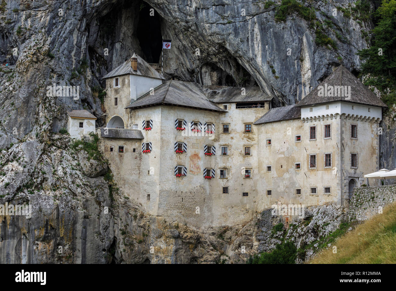 Predjama Castle in Postojna Cave, Slovenia Stock Photo - Alamy