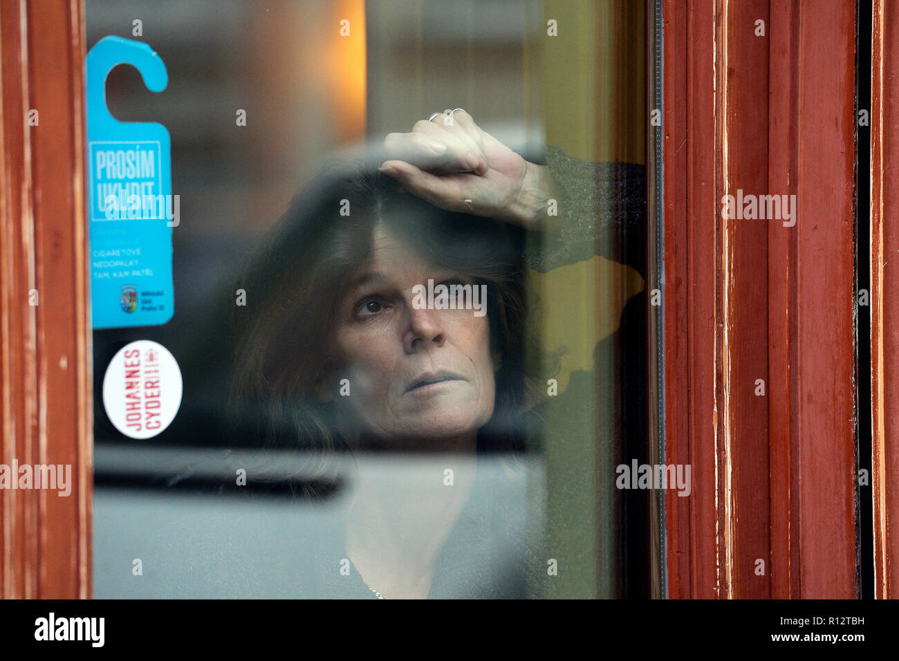 Laura Benson Actress