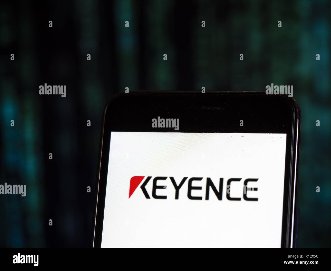 Keyence logo hi-res stock photography and images - Alamy