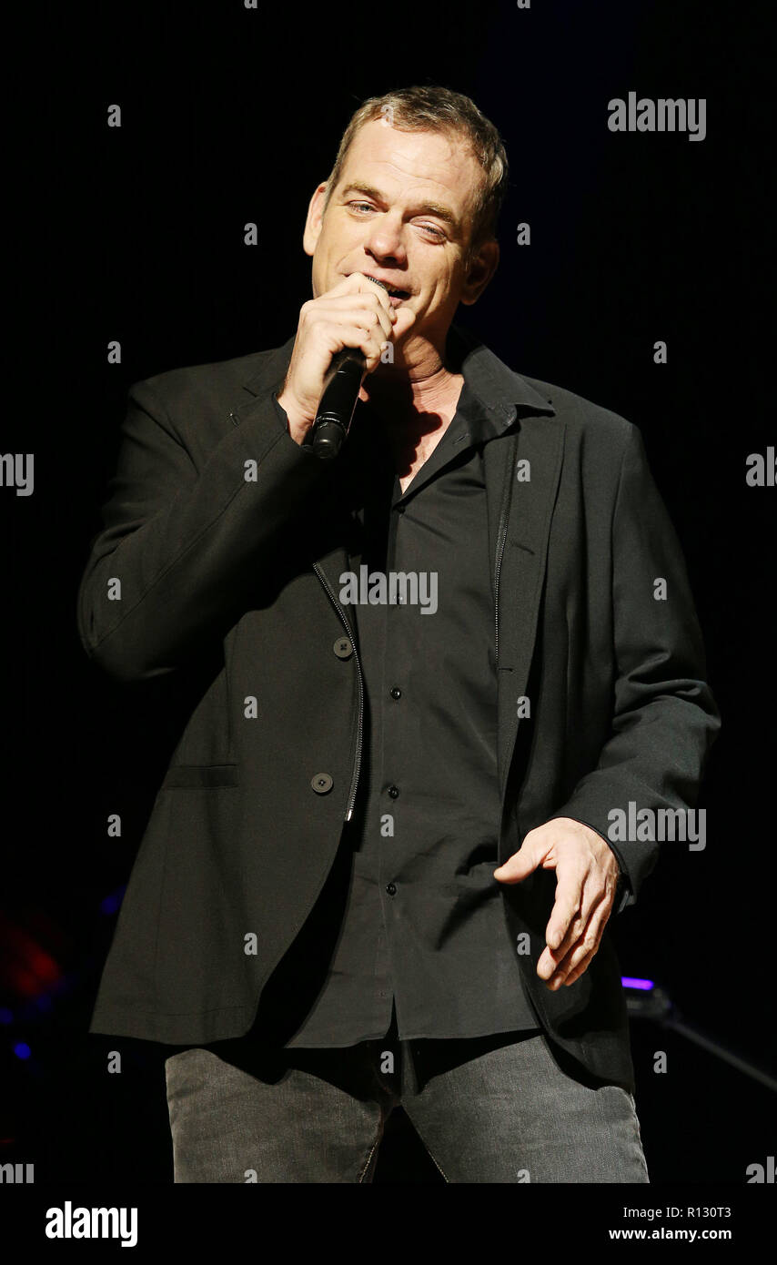 Krakow, POLAND. 8th Nov, 2018. Garou seen performing during the concert ...