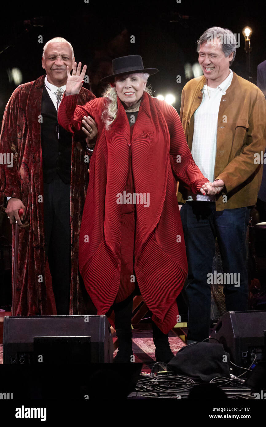 Joni mitchell birthday hi-res stock photography and images - Alamy