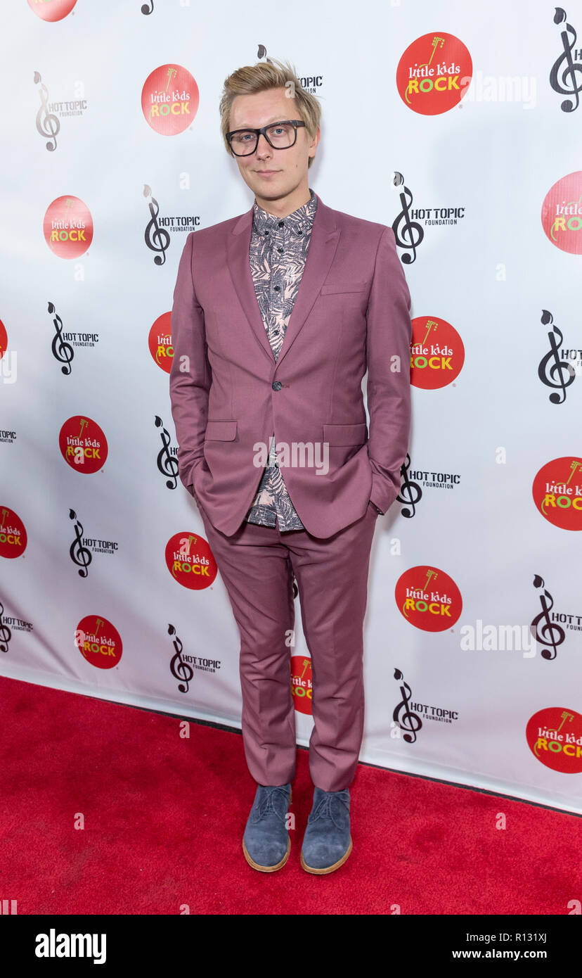 Mike olson hi-res stock photography and images - Alamy