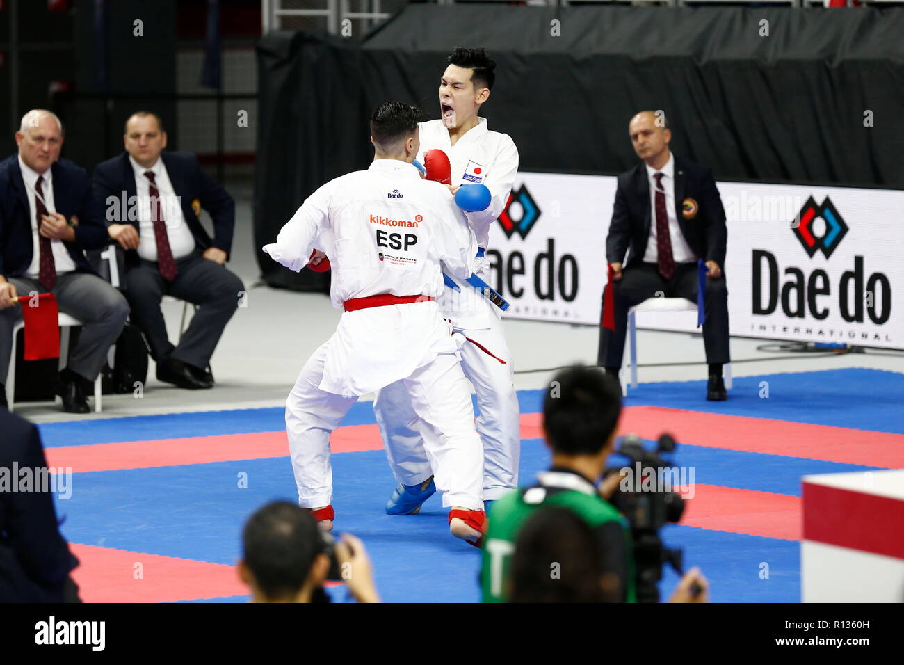 Madrid, Spain. 7th Nov, 2018. (L-R) Rodrigo Ibanez (ESP), Ken Nishimura ...