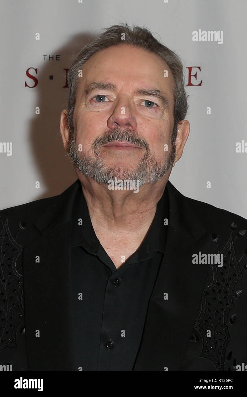 Westbury, New York, USA. 8th Nov 2018. Songwriter Jimmy Webb attends ...