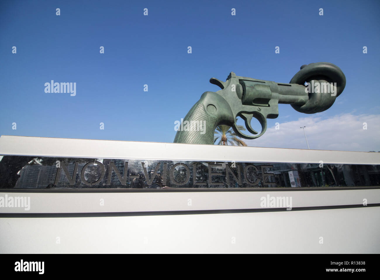 Colt python 357 magnum hi-res stock photography and images - Alamy