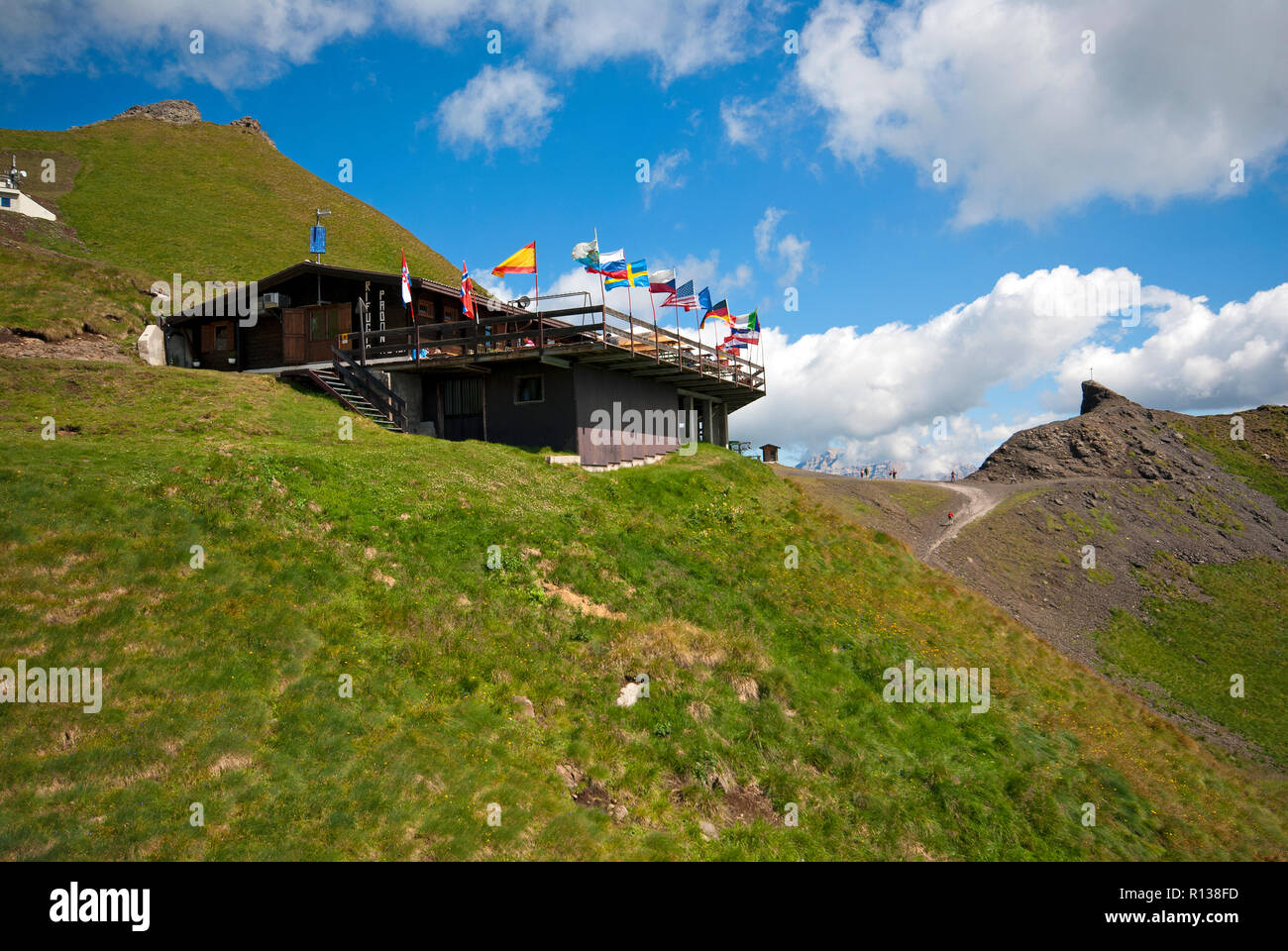 Hut Lodge High Resolution Stock Photography and Images - Alamy