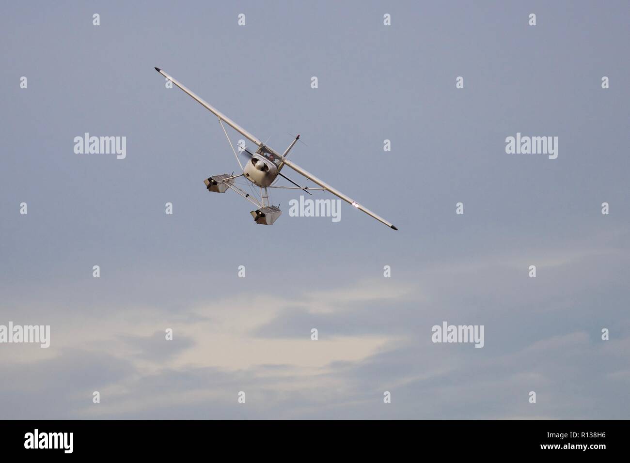 Reims cessna 172 hi-res stock photography and images - Alamy