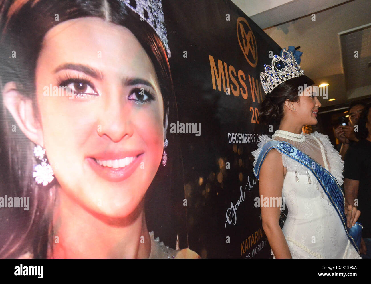 Miss intercontinental hi-res stock photography and images - Alamy