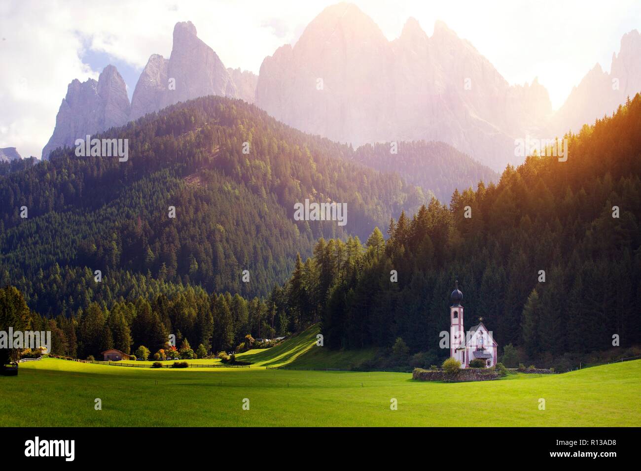 Saint johann in tirol hi-res stock photography and images - Alamy