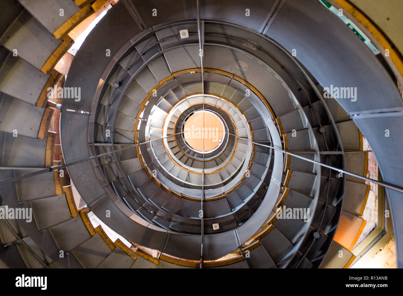 Never ending stairs hi-res stock photography and images - Alamy