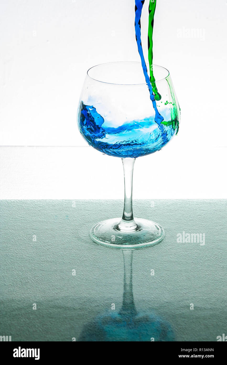 Crystal cup hi-res stock photography and images - Alamy
