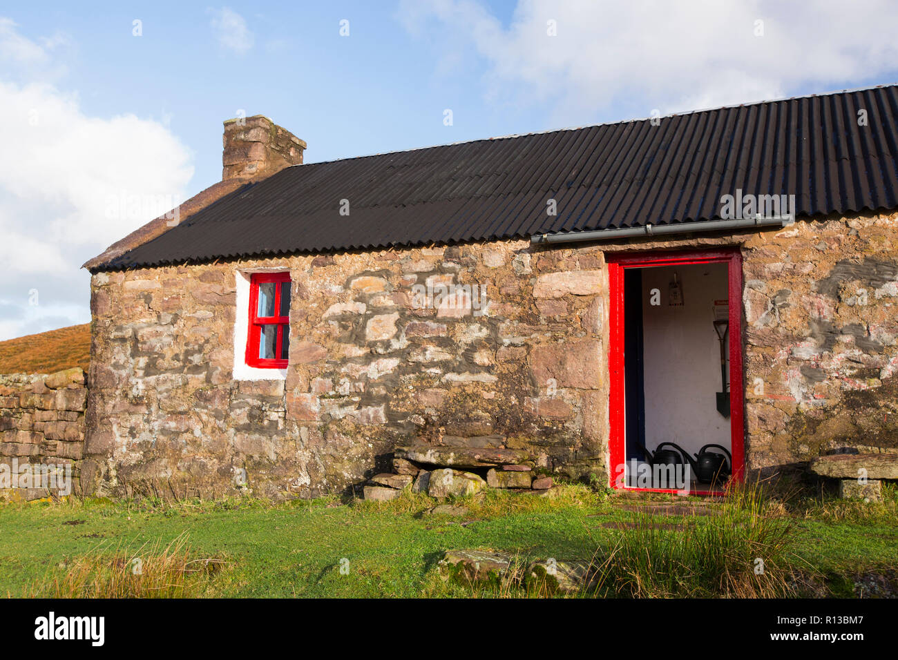 Bothy bothies hi-res stock photography and images - Alamy