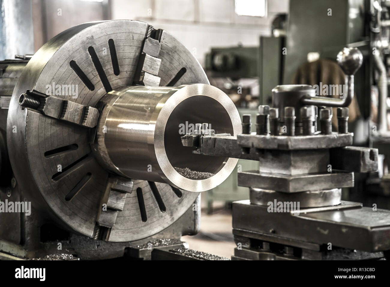 Industry lathe machine work Stock Photo - Alamy