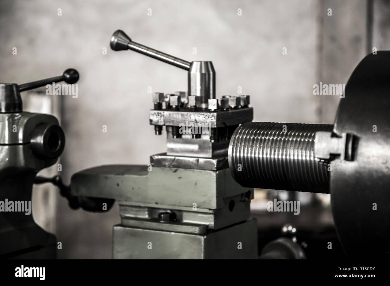 Industry lathe machine work Stock Photo - Alamy