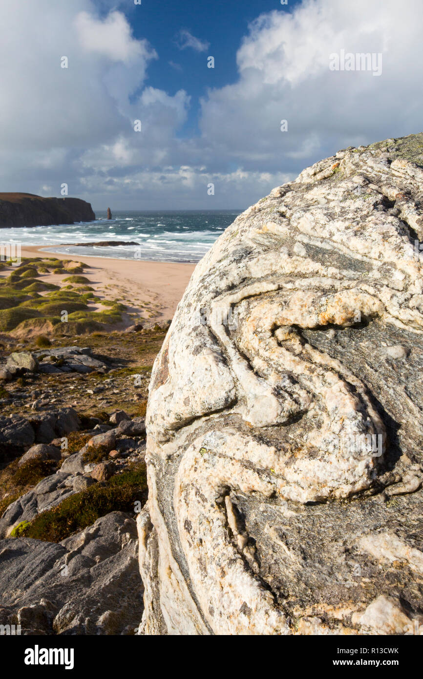 Lewisian gneiss sandwood bay sutherland hi-res stock photography and ...