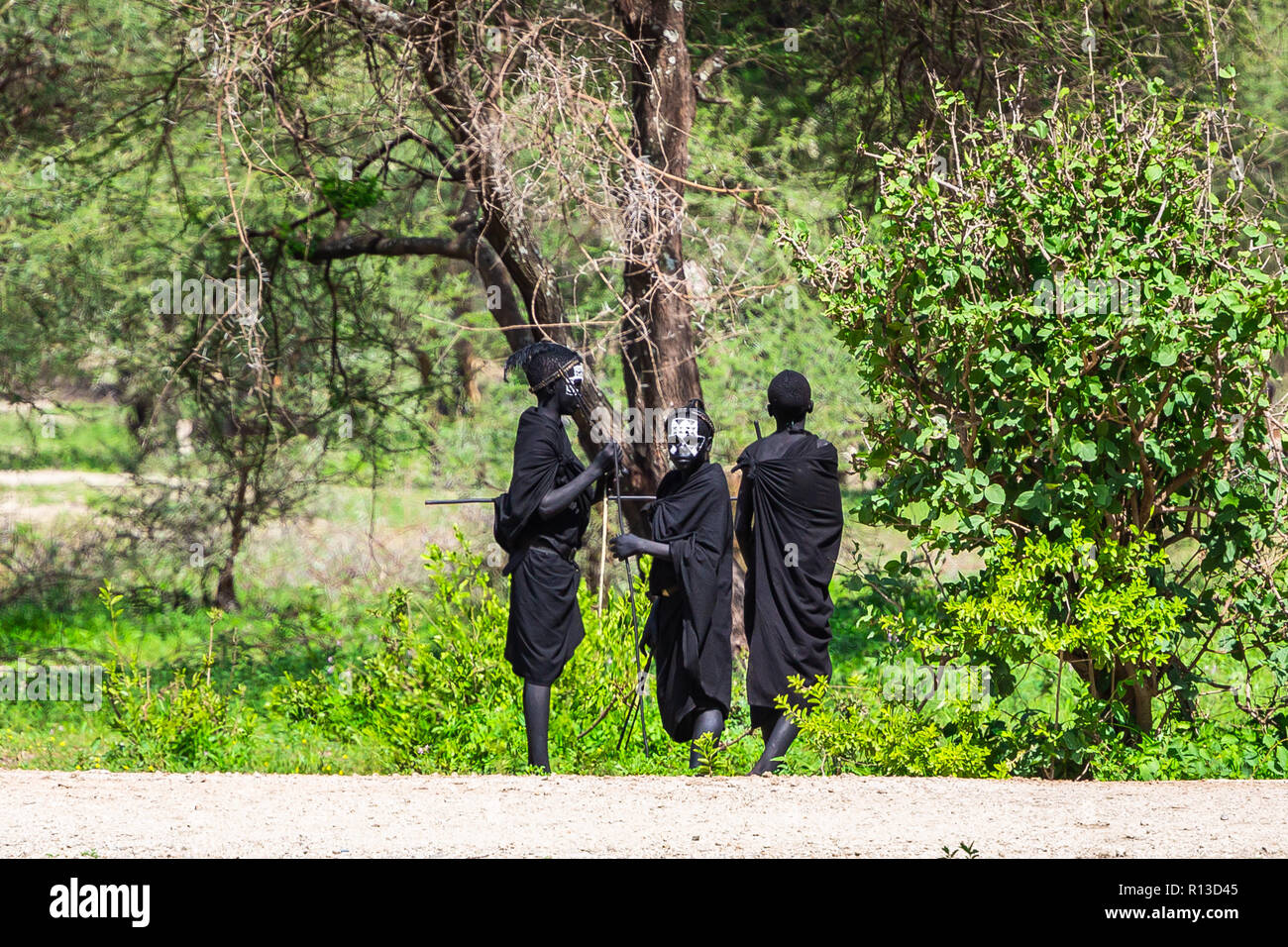 Traditional maasai costume hi-res stock photography and images - Alamy