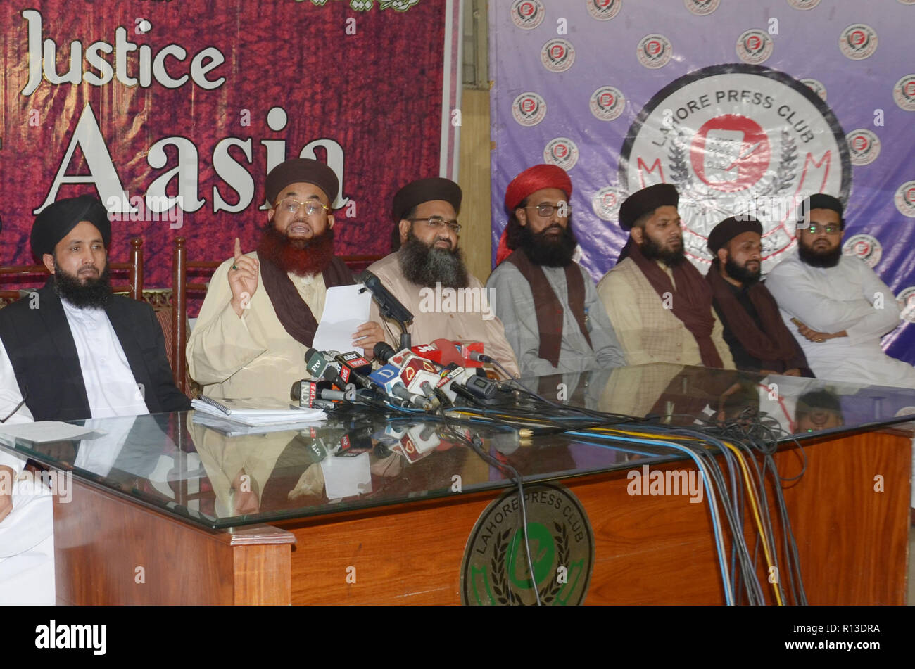 Dr ashraf asif jalali hi-res stock photography and images - Alamy