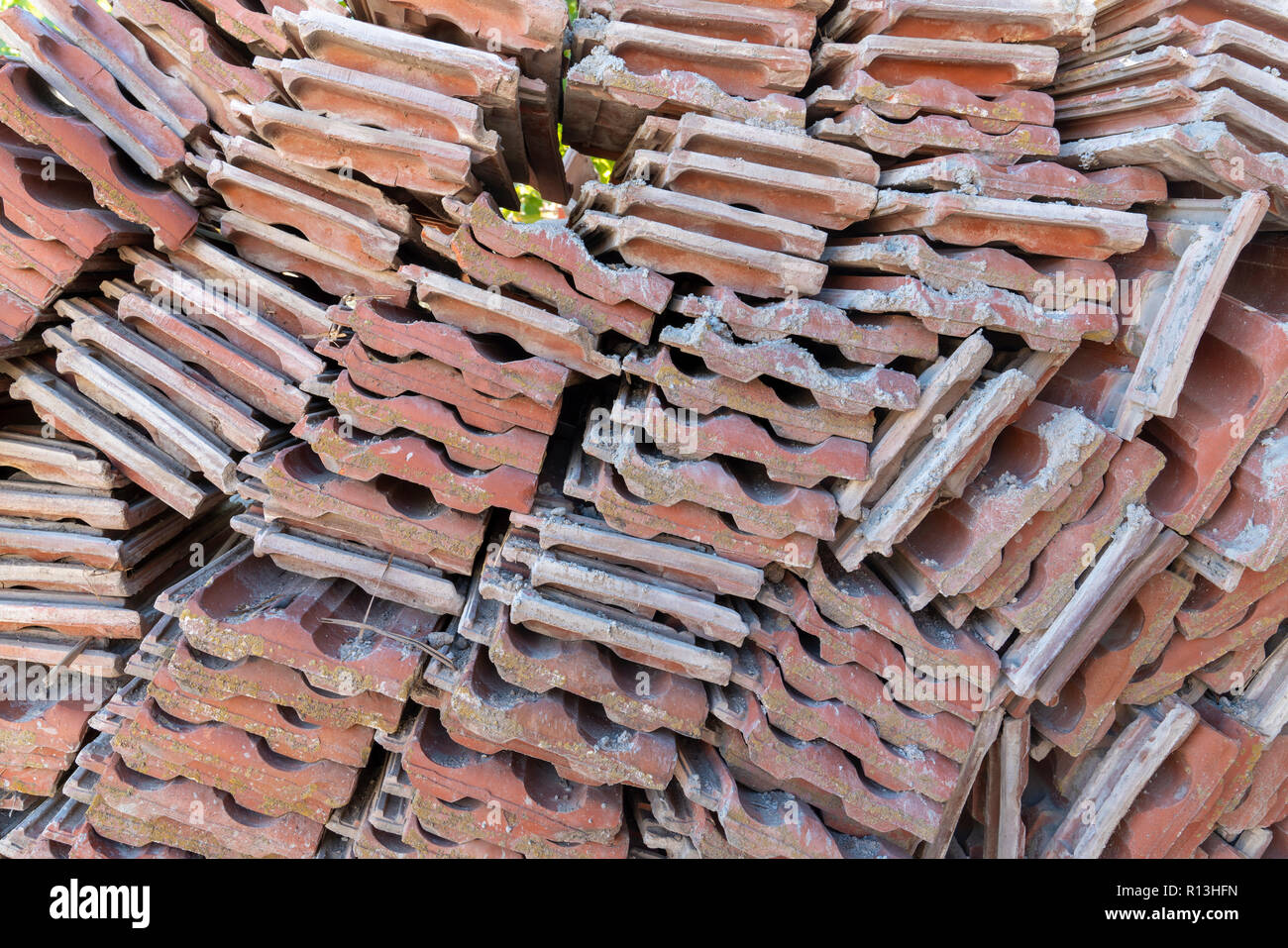 Clay roof tile hi-res stock photography and images - Alamy