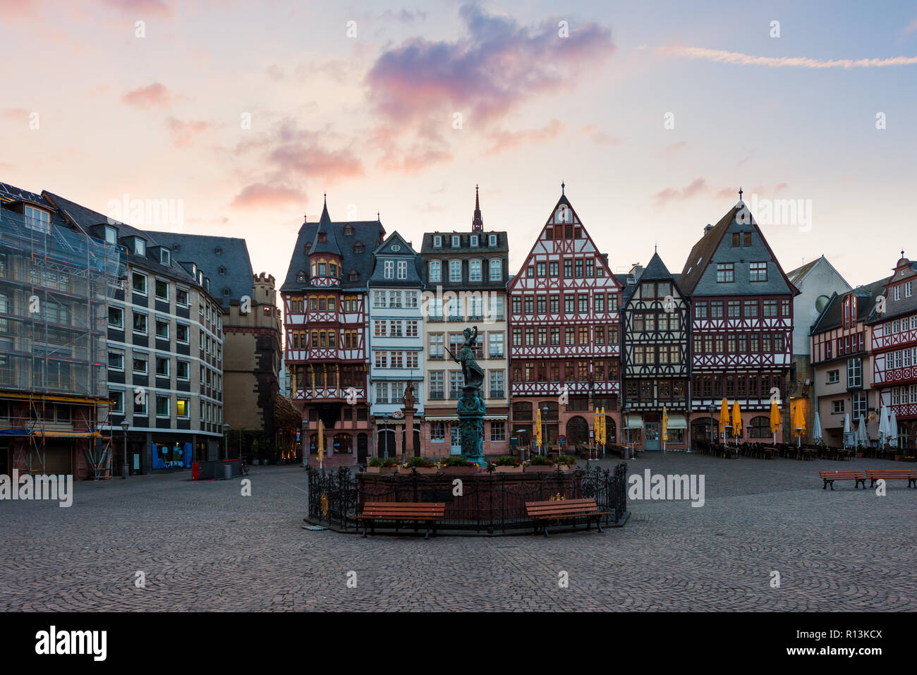 Frankfurt Old town square romerberg with Justitia statue in Frankfurt ...