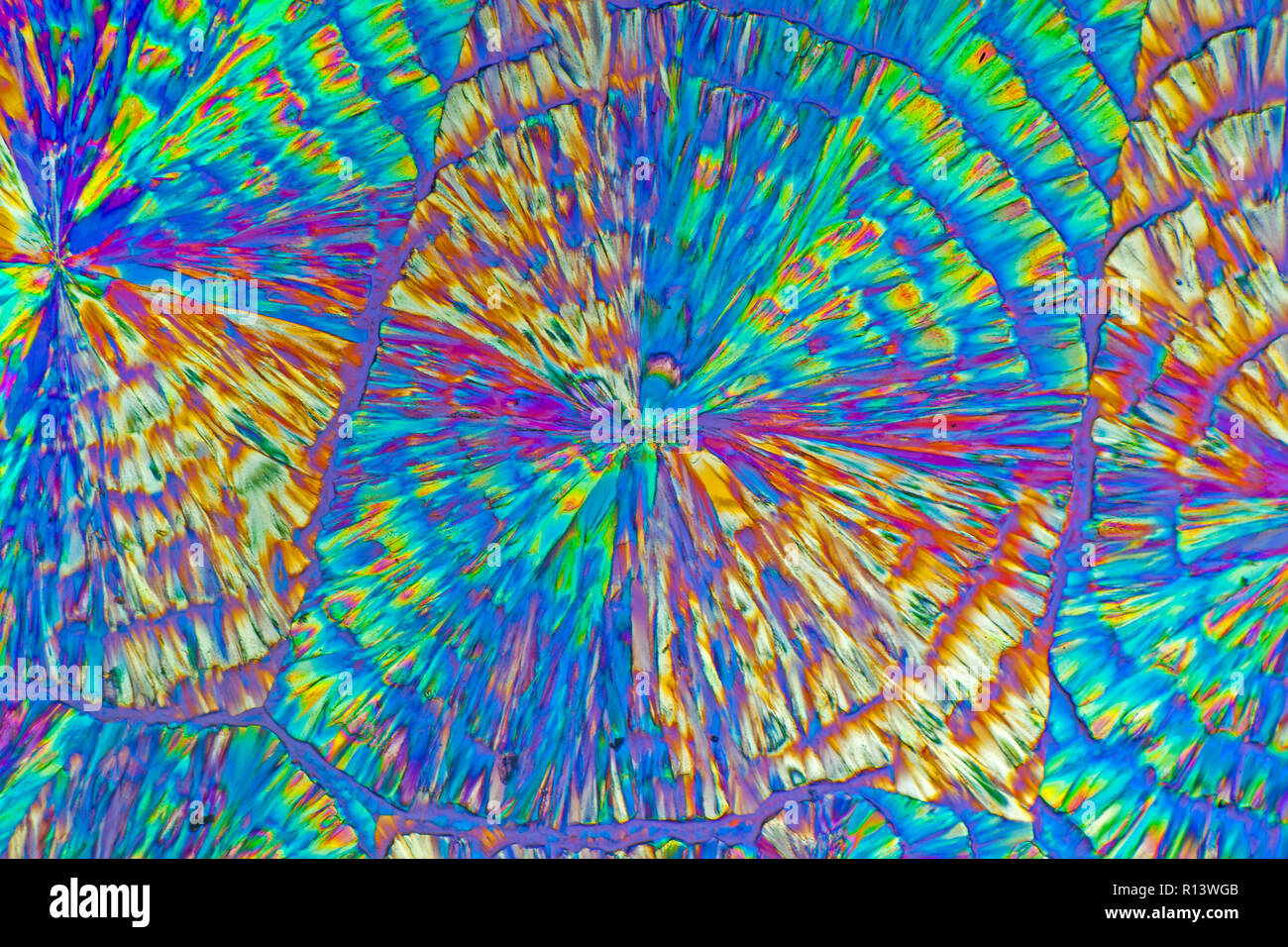 Aspirin slide melt, polarized photomicrograph Stock Photo - Alamy