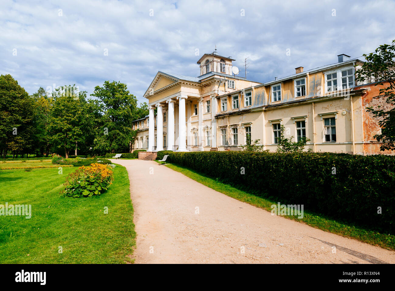 Krimulda historical centre hi-res stock photography and images - Alamy