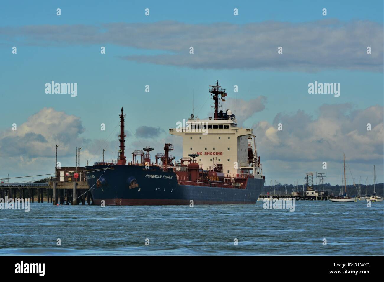container ship moored up in Portmouth harbour Stock Photo - Alamy