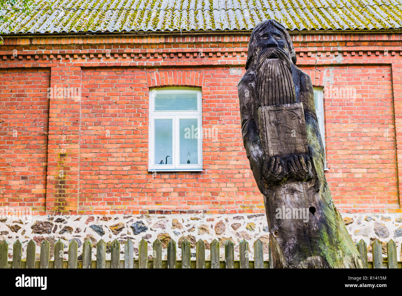 Wood carving. Exterior Kolkja Museum of Old Believers. Russians whose ...