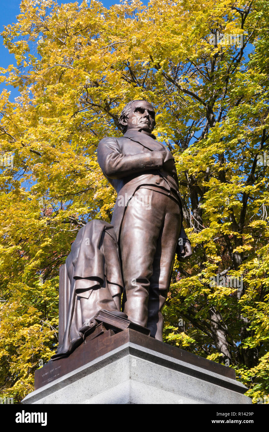 Daniel webster statue hi-res stock photography and images - Alamy