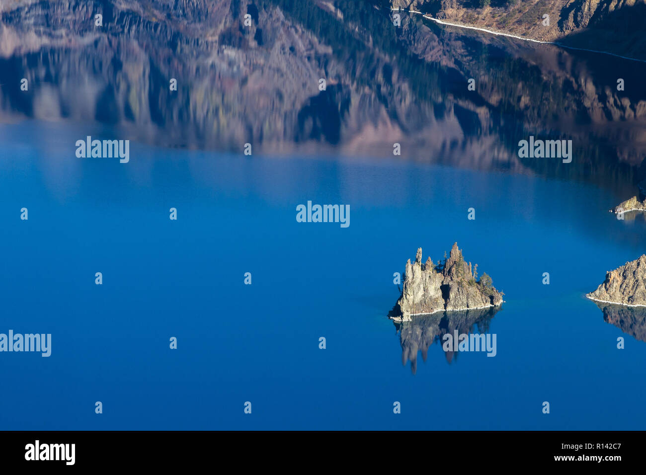 Phantom ship feature in Crater Lake national park, with beautiful ...