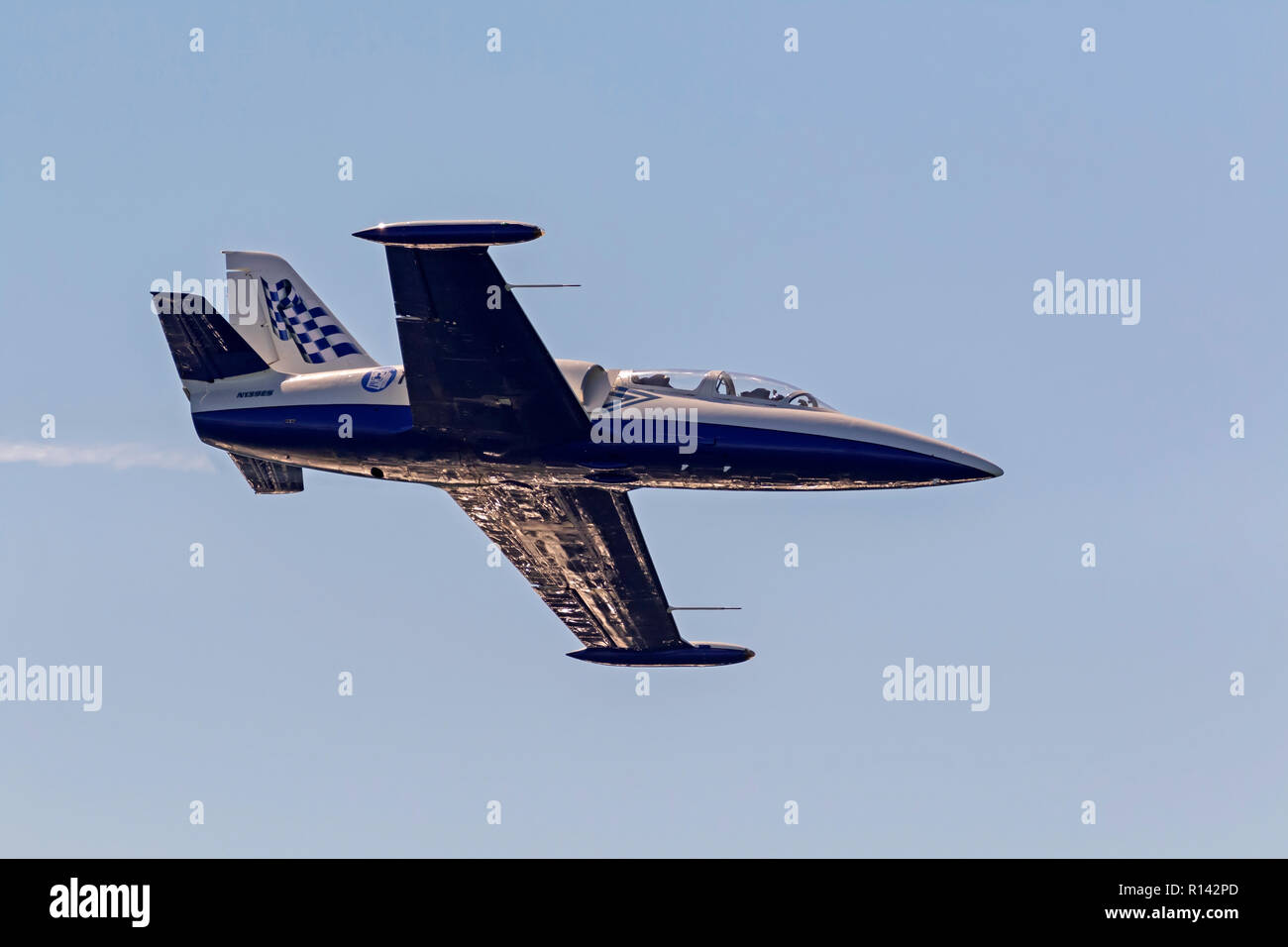 Jet L-39 Albatross airplane flying at Huntington Beach Stock Photo - Alamy
