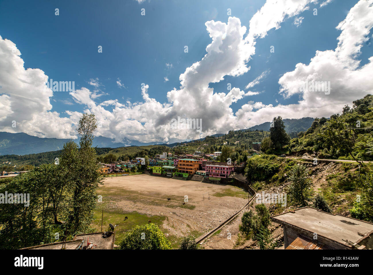 Munsyari hi-res stock photography and images - Alamy