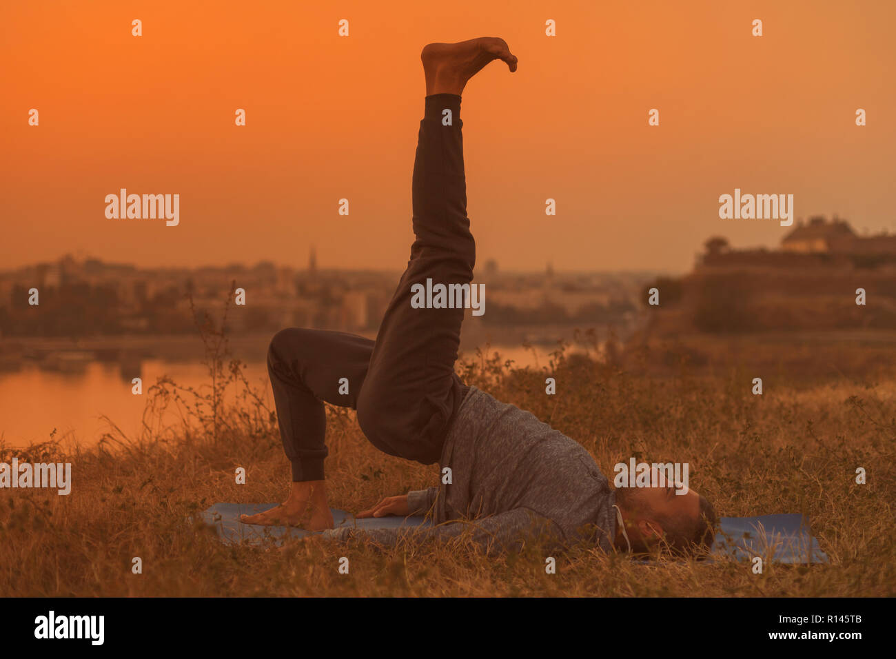 Yoga bridge pose man hi-res stock photography and images - Alamy