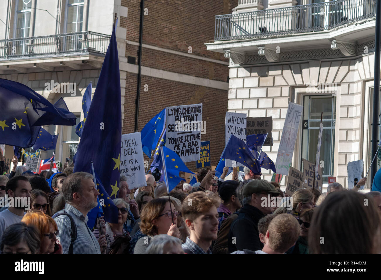 Peoples vote march (Brexit) in London, where 700,000 came out to ...